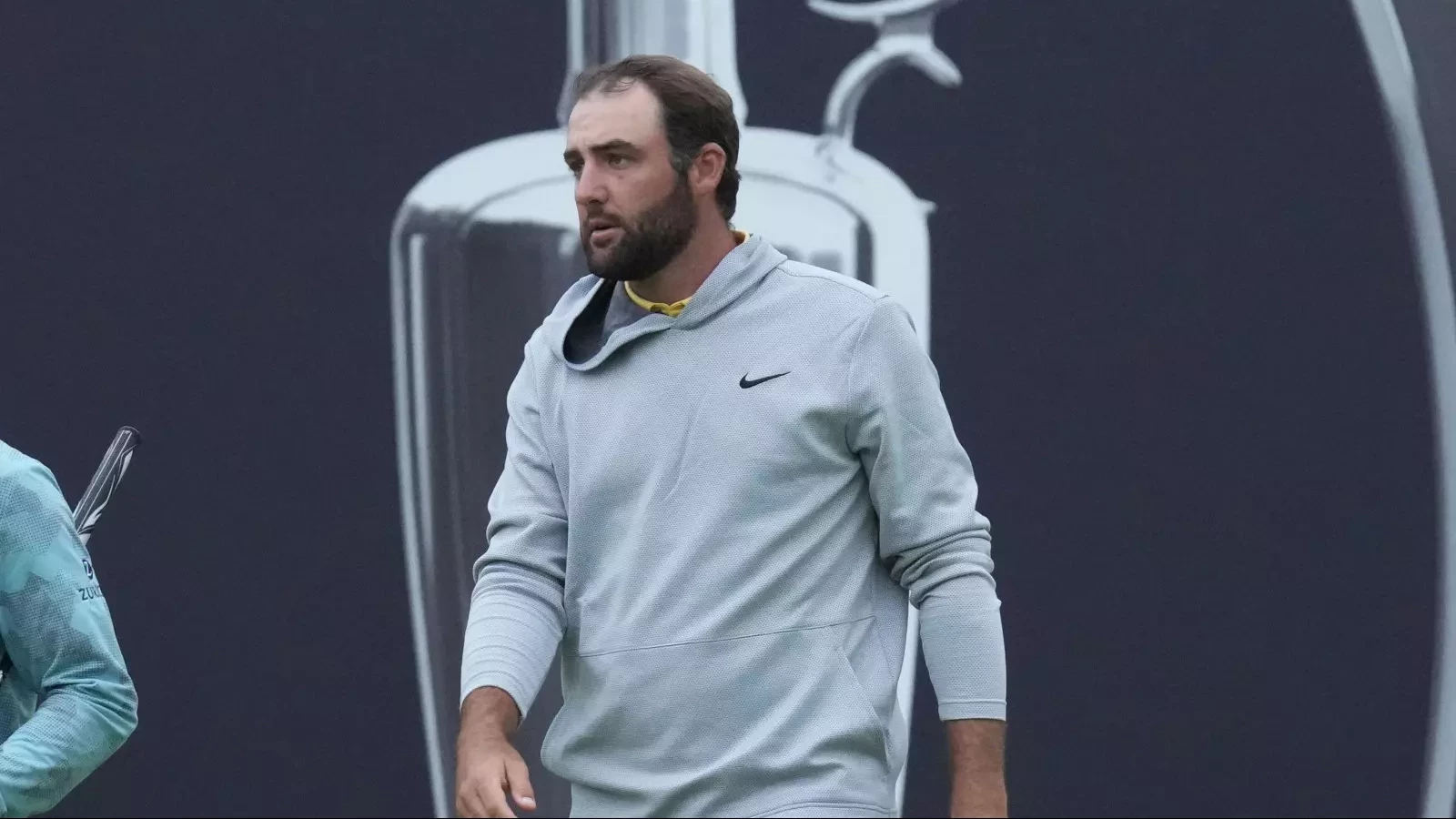 World No 1 Scottie Scheffler leads Matt Fitzpatrick at the Open ...