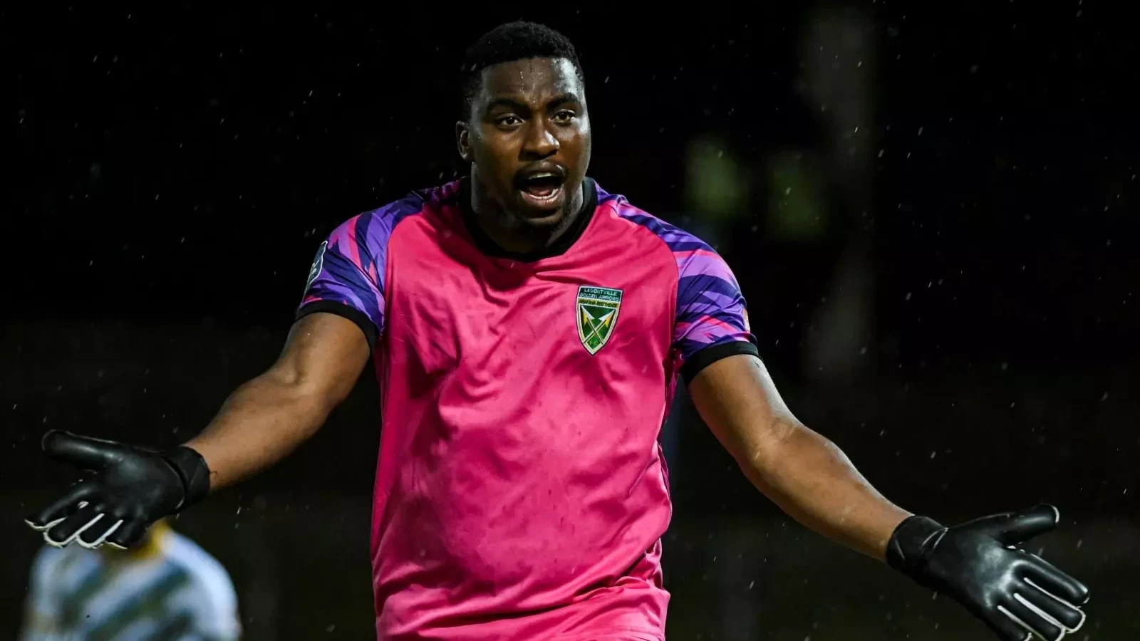 Sifiso Mlungwana credits Golden Arrows coach for comeback | soccer