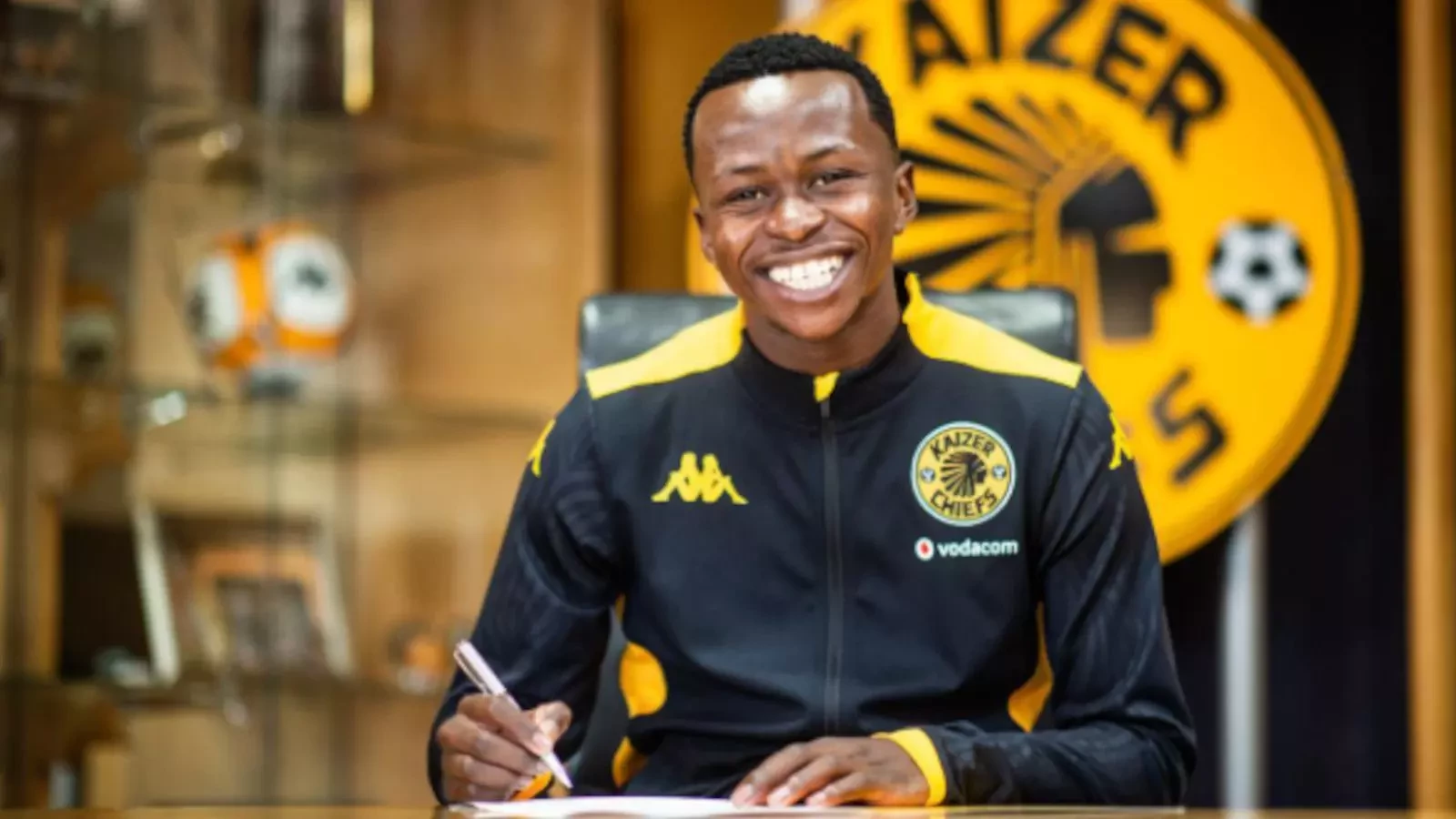 Ndlovu honoured his fathers dream with Kaizer Chiefs move | soccer
