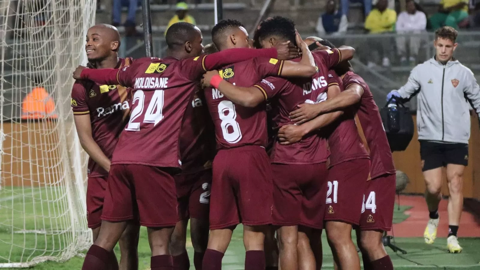 Stellenbosch shock Sundowns in Pretoria in MTN8 semi-final first leg ...