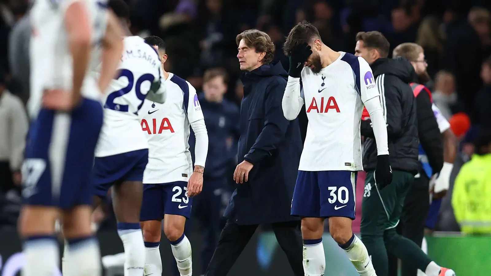 Premier League: Tottenham Hotspur lose to Fulham to extend winless run ...