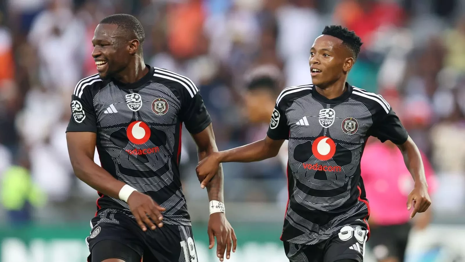 Tshegofatso Mabasa cracks 10-man Amazulu as Orlando Pirates take ...