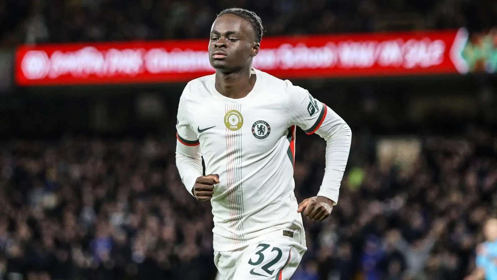 Everton sign Tyrique George late as Moyes seals deadline loan from ...