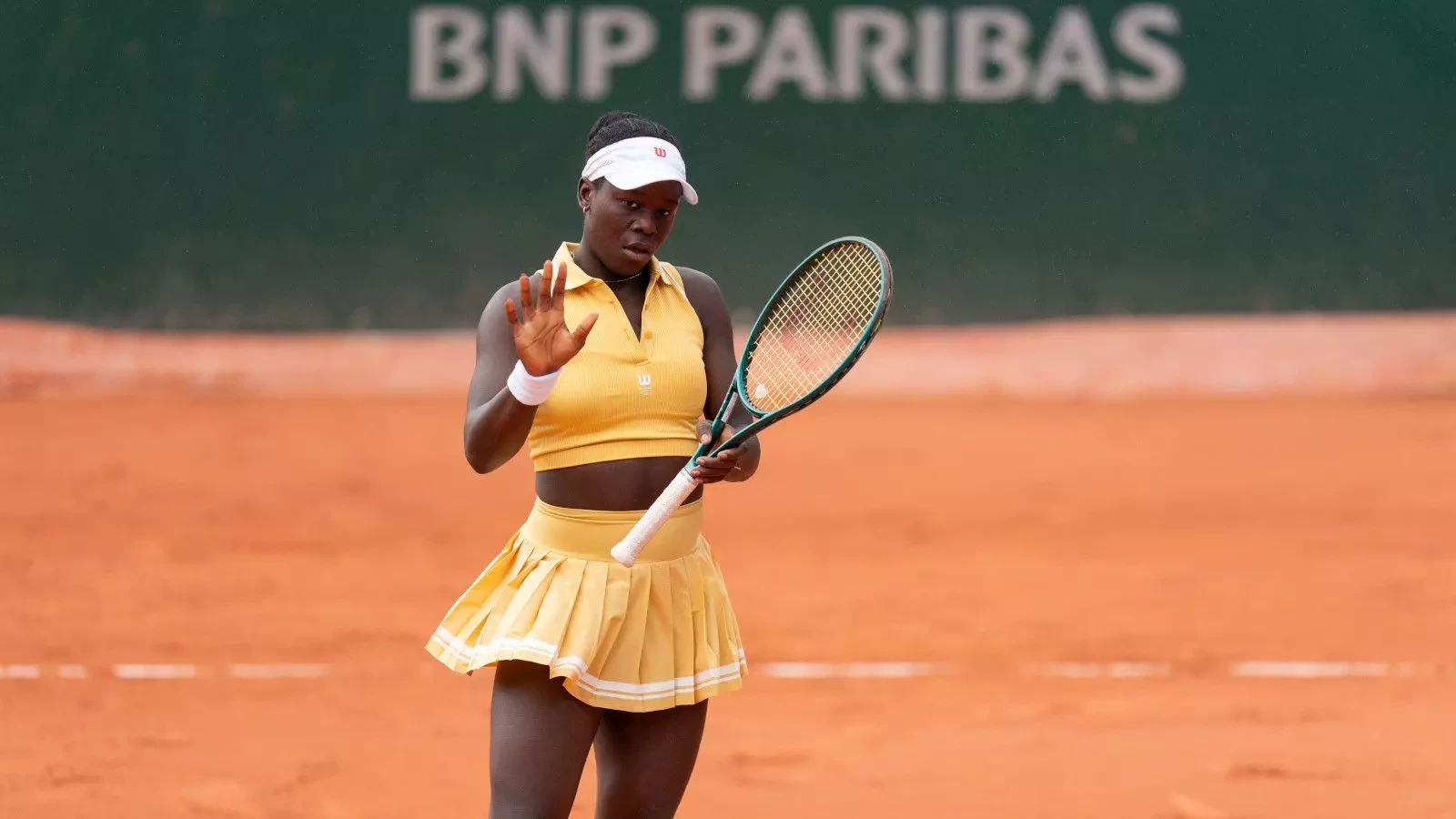 Canadian teenager Victoria Mboko continues to turn heads at French Open ...