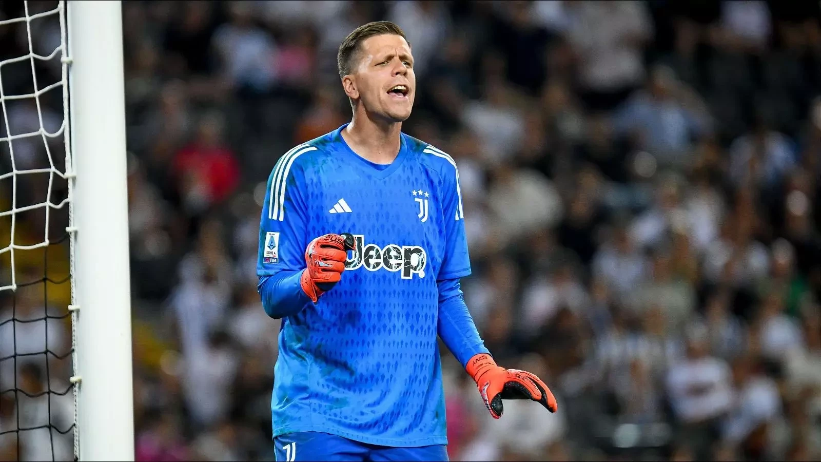 Wojciech Szczesny lands in Barcelona following Marc-Andre ter Stegen ...